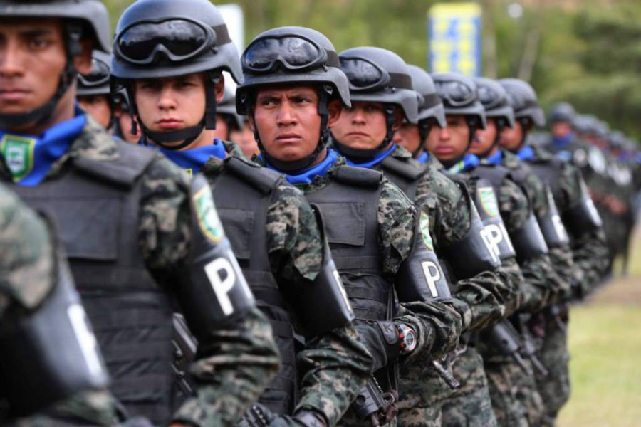 El Ejército de Honduras se refuerza con 119 policías militares El Ejército de Honduras se refuerza con 119 policías militares